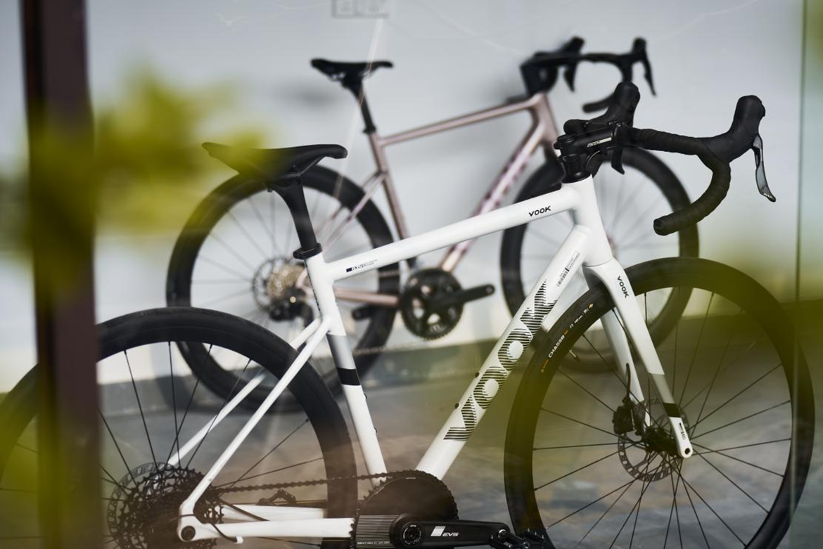 7.8kg，VOOK ONE 2.0“性能”连越多级，重新定义轻快！ - 美骑网|Biketo.com