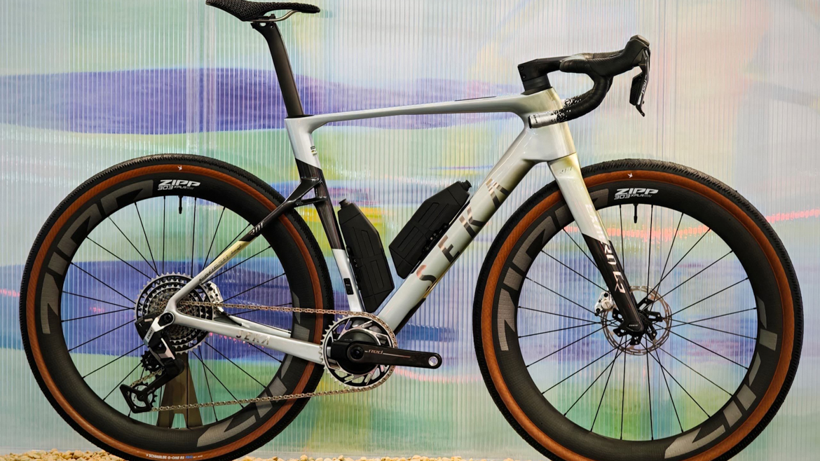 美骑快讯｜国产首款吹风洞的瓜车！Cinelli也学SEKA后叉挖洞？ - 美骑网|Biketo.com