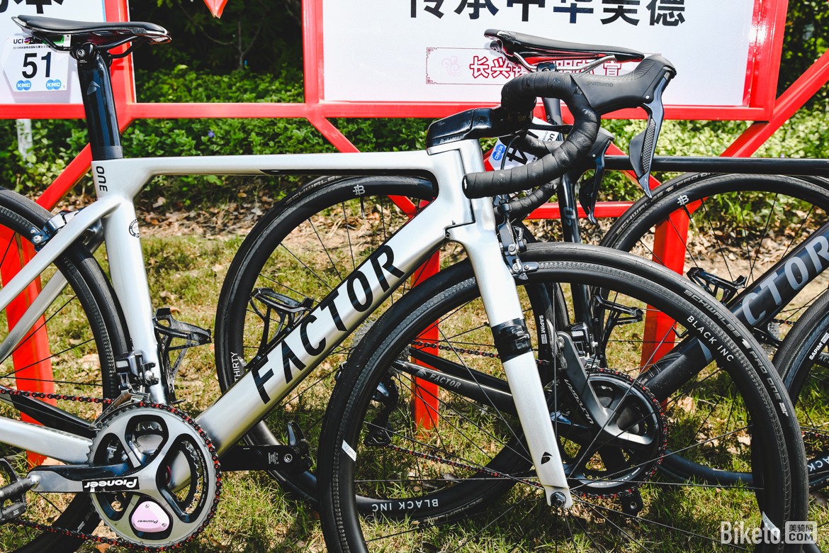 冠军战车：洛伦娜的Factor One|骑行装备与器材|公路赛|公路车|公路变速系统|公路世巡赛 - 美骑网|Biketo.com