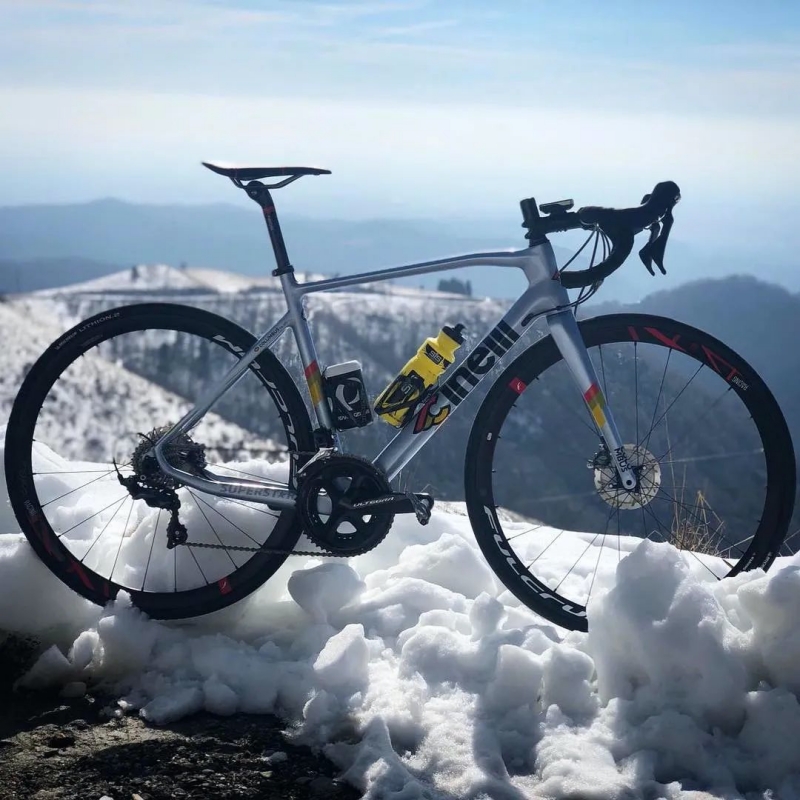 沉稳与活力的碰撞 Cinelli Superstar Disc 2021新款涂装 - 美骑网|Biketo.com