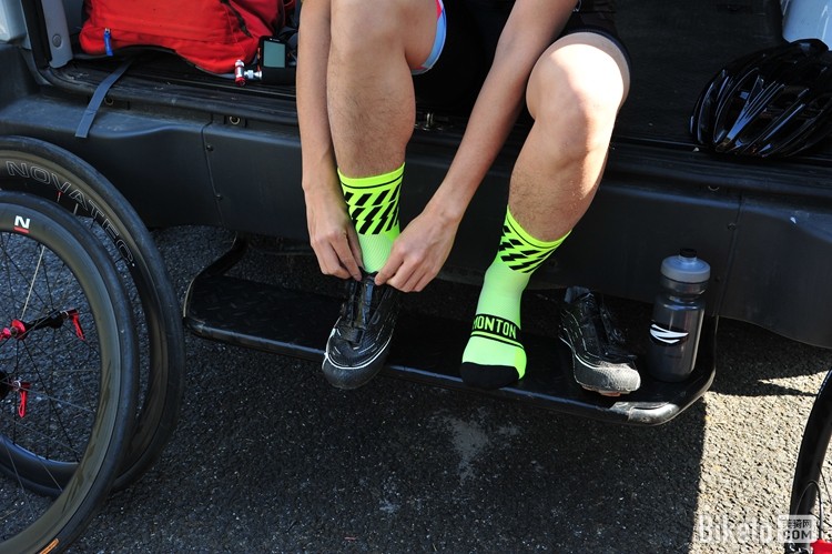 Monton脉腾户外运动骑行袜 冬日新款配色|骑行装备与器材 - 美骑网|Biketo.com